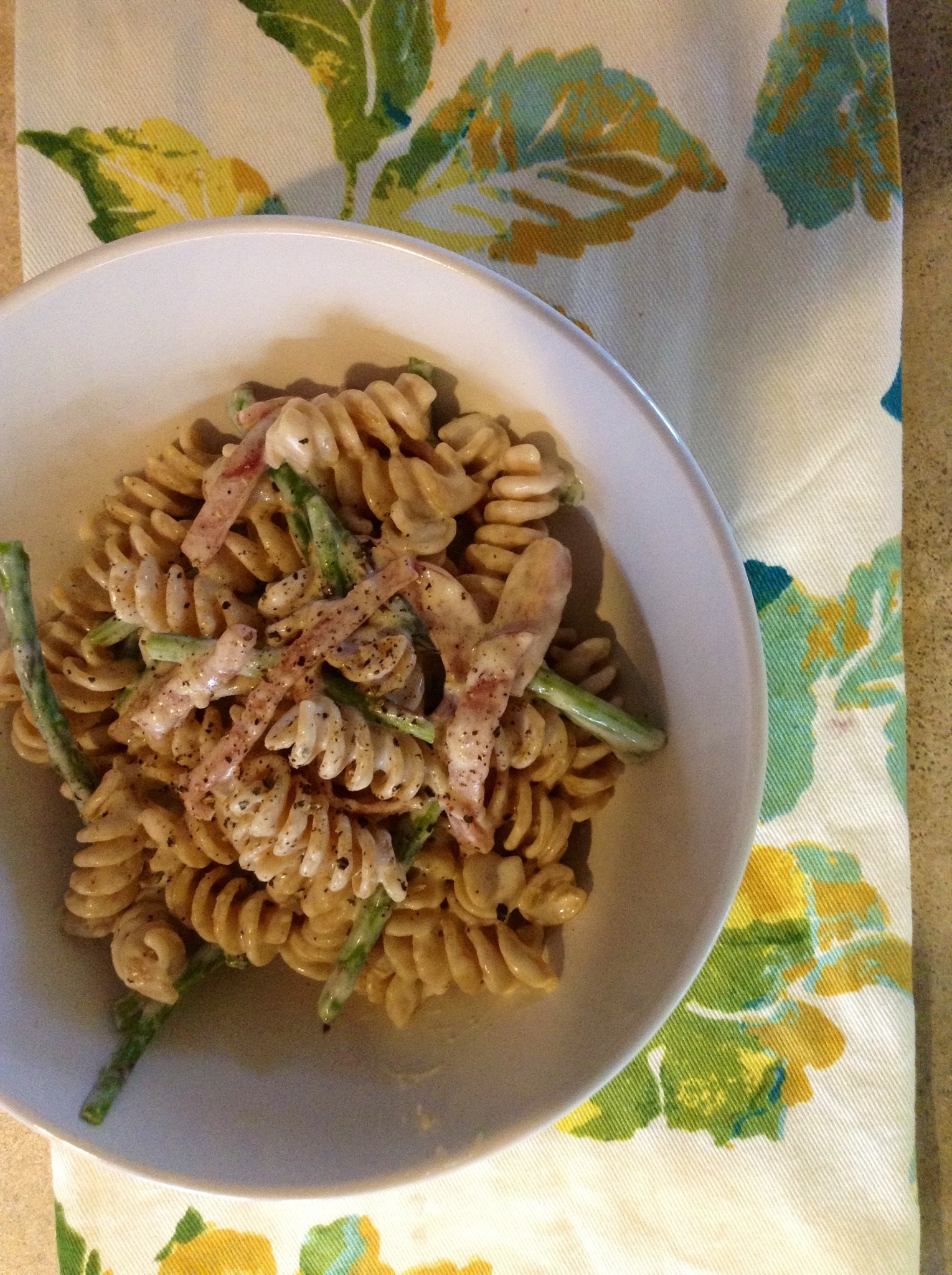 CANADIAN BACON ASPARAGUS PASTA – Ambs Loves Food