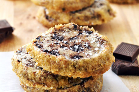 PERFECT CHOCOLATE CHIP COOKIES | AMBS LOVES FOOD